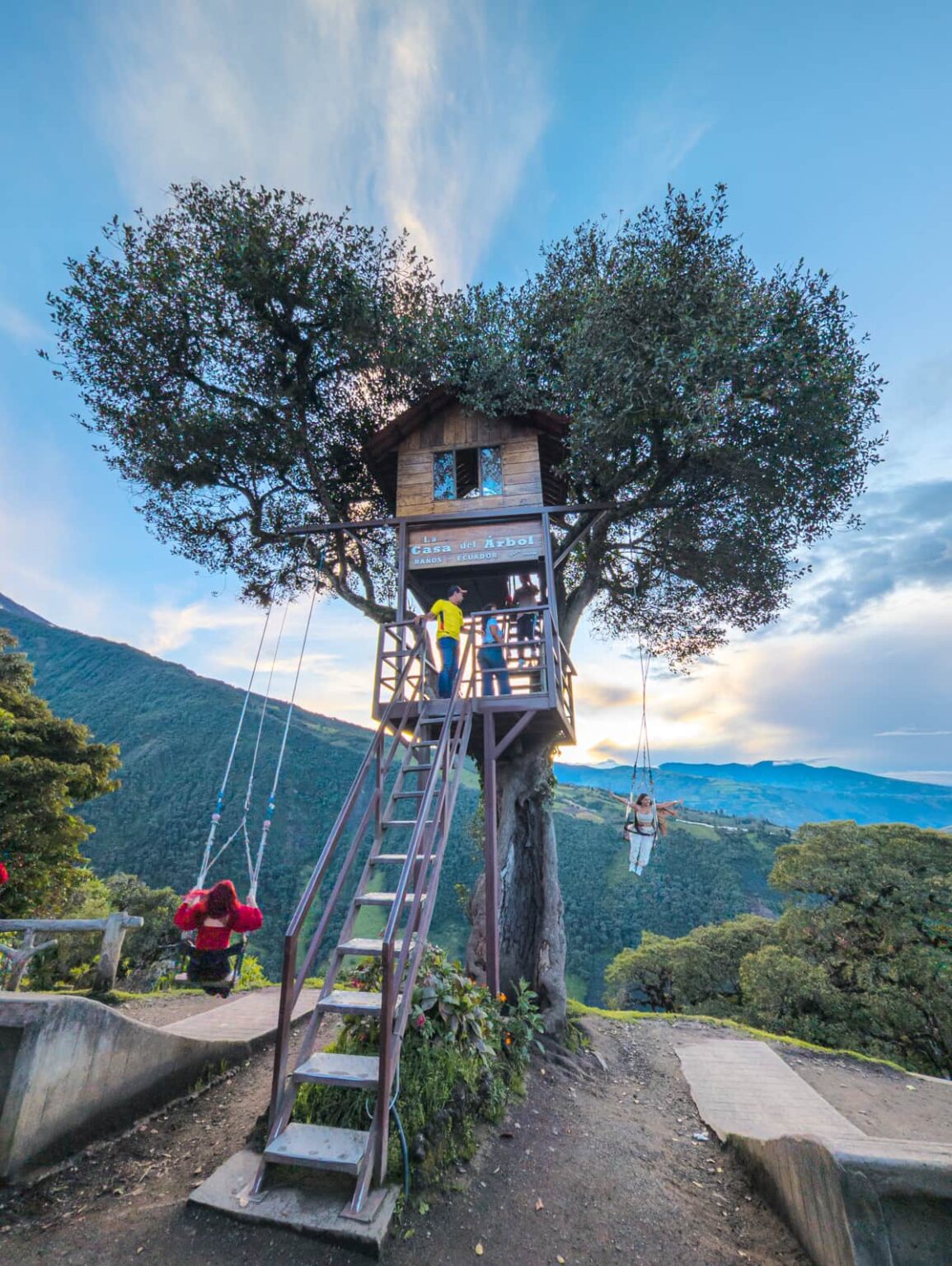 How to Visit the Swing at the End of the World in Baños Ecuador