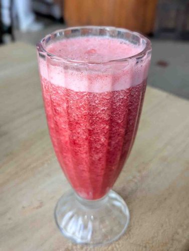 15 Traditional Drinks in Ecuador to Try: Alcoholic and Non